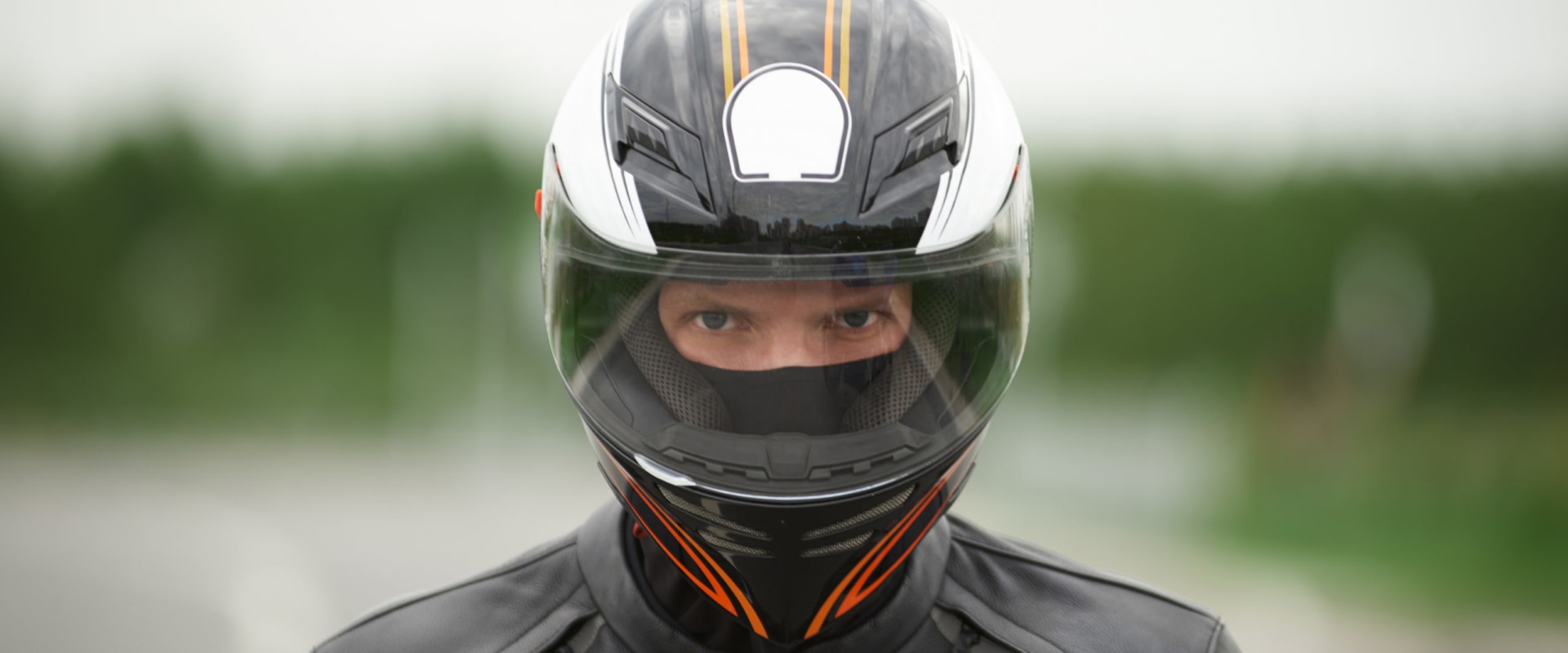 A Look at Luxurious Motorcycle Helmet Brands and Models